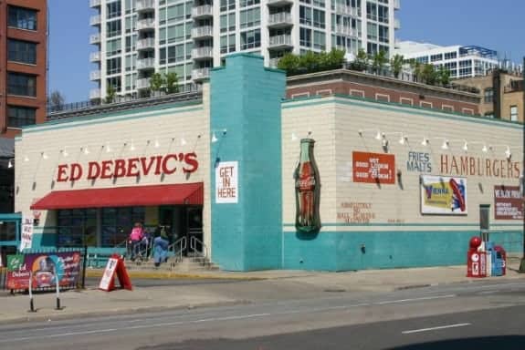 Chicago's Ed Debevic's Says: Eat And Get Out The Travelers Way